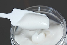 Make Your Own Hair Product: DIY Hair Dye & Homemade Balm Recipes ...